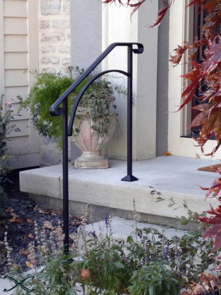 Shop Arch Styled Hand Railings For Concrete Steps | DIY Handrails