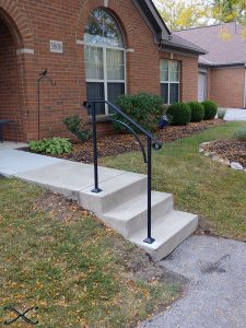 Shop Arch Styled Hand Railings For Concrete Steps | DIY Handrails