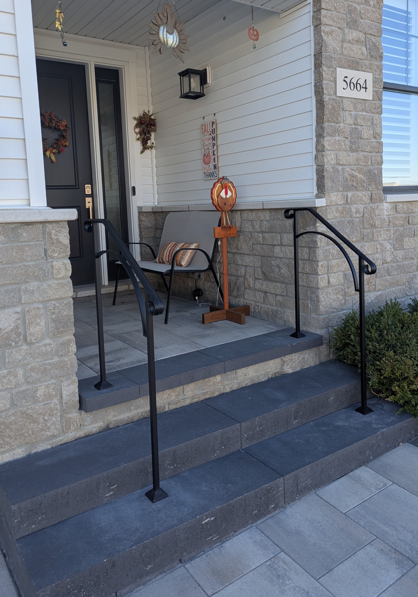 Indoor & Outdoor Wrought Iron Handrails | DIY Handrail