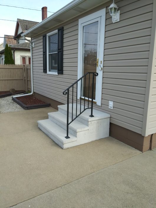Handrails for Concrete Steps | Durable DIY Solutions